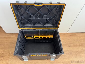 Box Dewalt na naradie - Nitra | Bazoš.sk