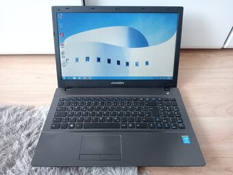 predám 15,6" notebook chiliGREEN / 4gb ram / Windows 7 - Košice | Bazoš.sk
